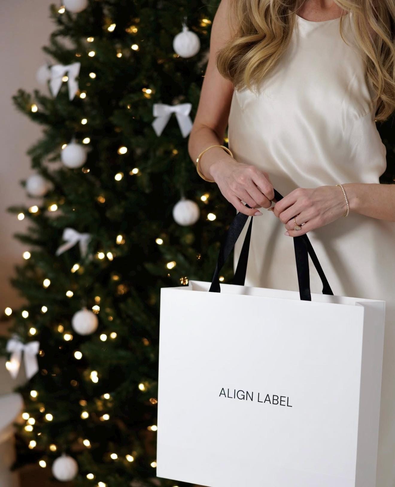 Custom Shopping Bag, Custom Paper Bags, Branded Bags, Custom Gift Bags ...