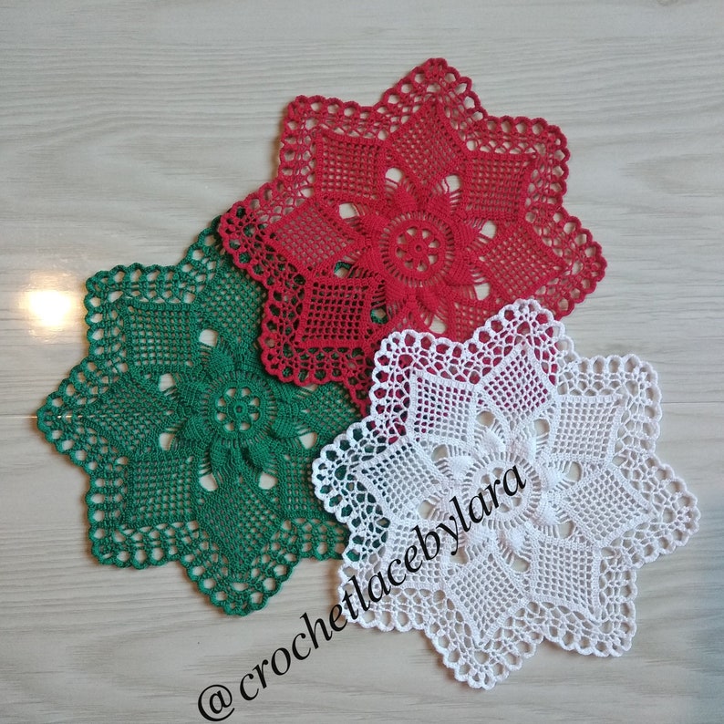 Set of 3 Christmas Doilies, Three Christmas Coasters, Christmas Crochet ...