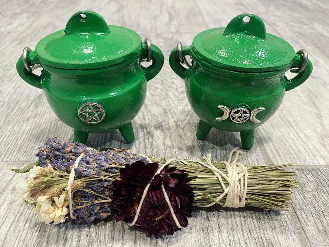 Green Cauldron With Lid | You Choose Pentacle or Triple Moon Design - Etsy