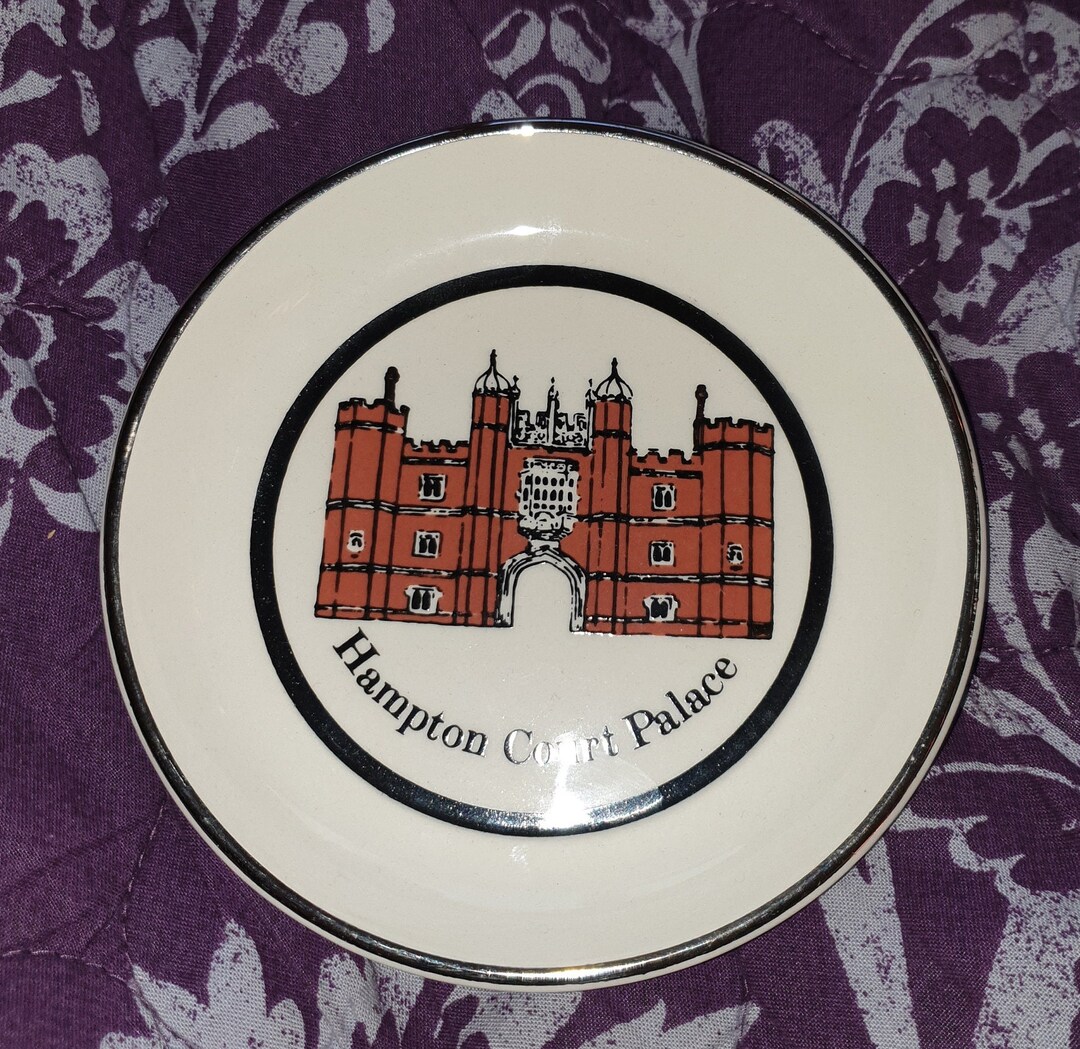 Hampton Court Pin Dish Boncath Pottery - Etsy