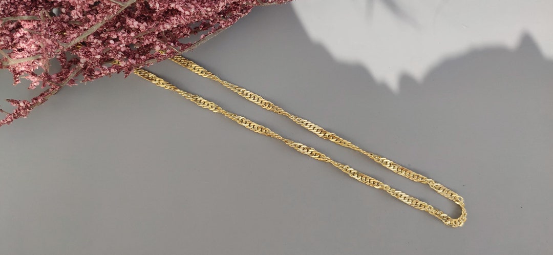 Cuban Rope-style Chain Necklace Design That Gives It a Vintage-inspired ...