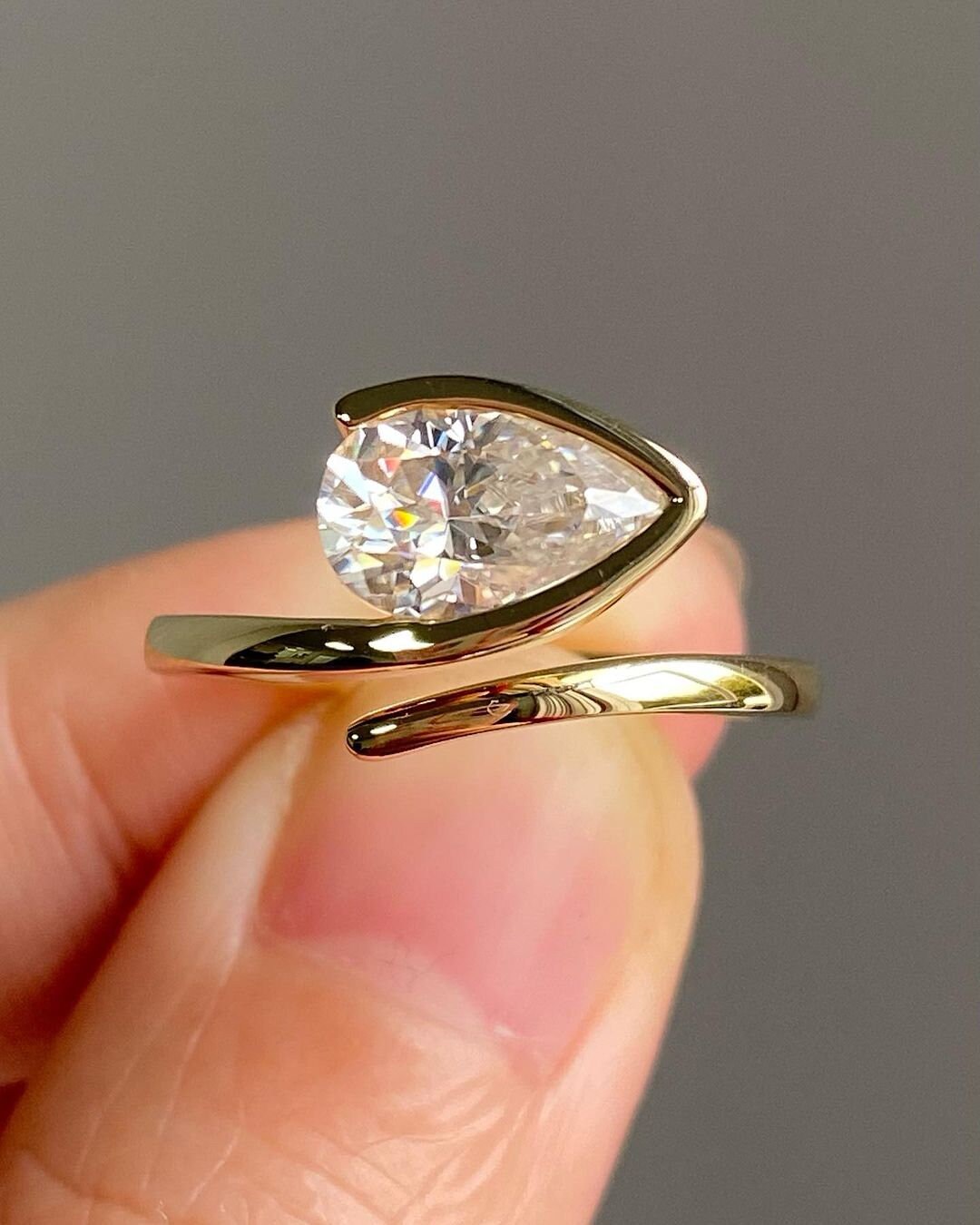 East-west Floating Pear Cut Solitaire Engagement Ring, Right Hand Ring ...