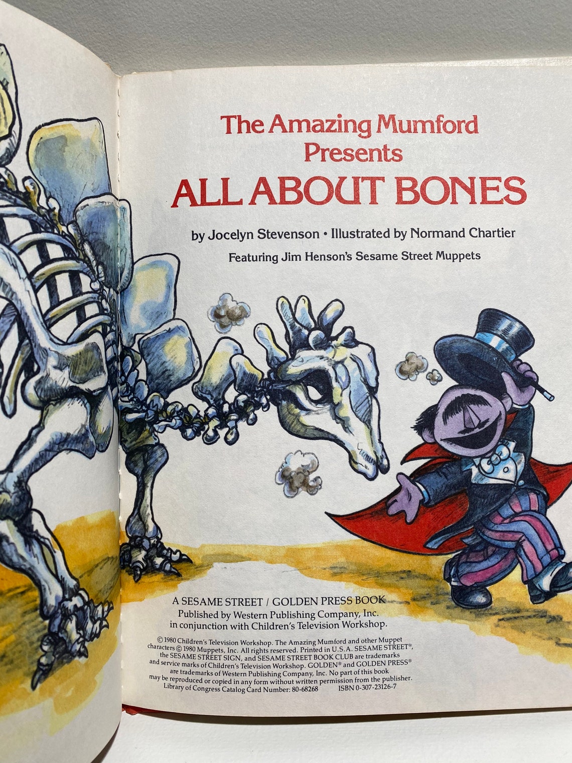 Sesame Street Book Club the Amazing Mumford Presents All About Bones ...