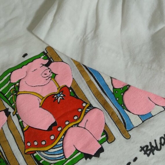 Vintage 90s Pigs Cows Cats Puns Puff Print T-Shirt - Gem