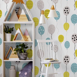 White Wallpaper With Colorful Cartoon Balloons || for Kids, Self ...