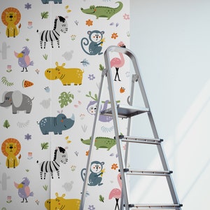 White Wallpaper With African Animals Pattern || for Kids, Self Adhesive ...
