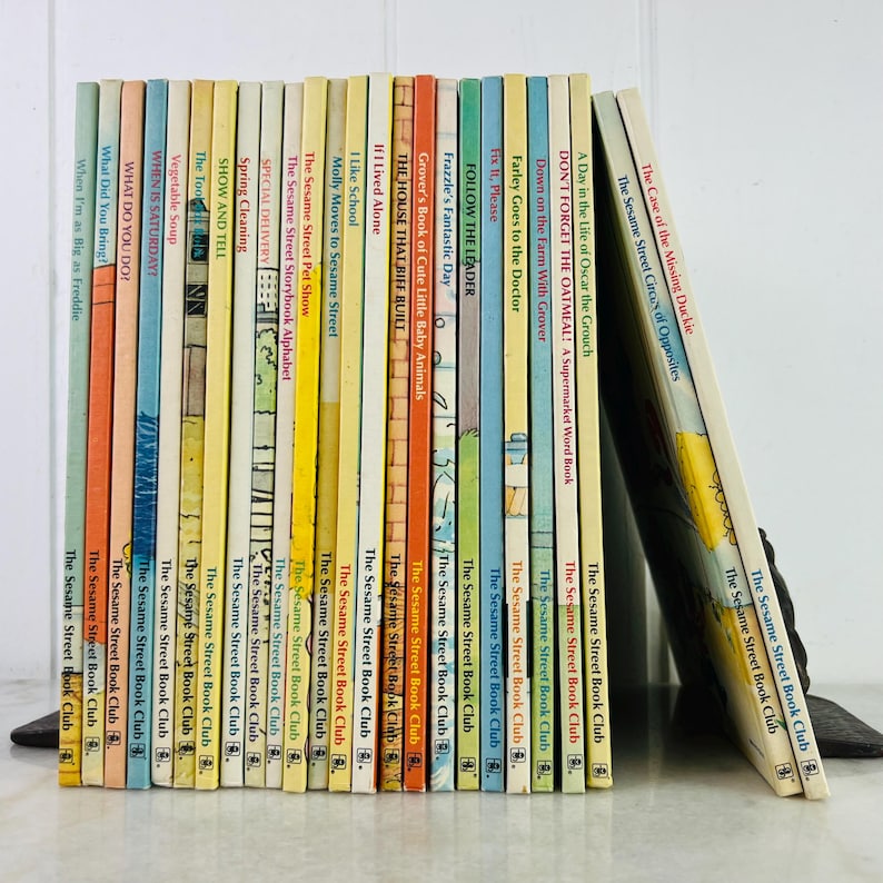 Build a Library: Vintage 1980s the Sesame Street Book Club 25 Volumes ...
