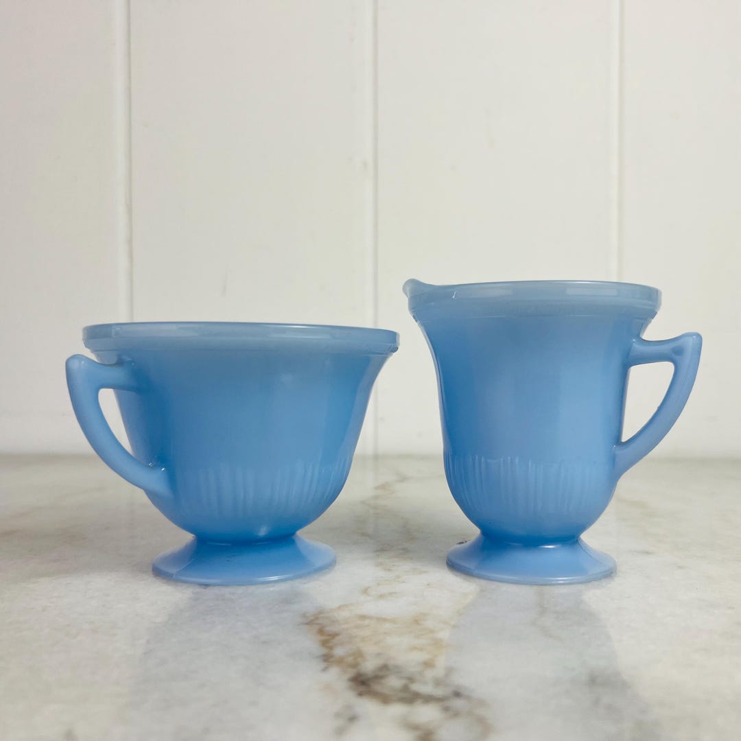 Antique 1940s Pyrex Blue Delphite Creamer and Sugar Bowl, Pie Crust ...