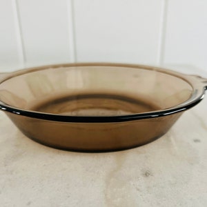 Vintage Pyrex Pie Plate, Smoked Glass, 1985 Limited Edition, 7" Pie ...
