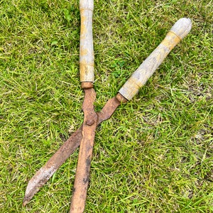 Vintage Garden Shears, Garden Tools, Trimming Shears, Antique Rusty ...