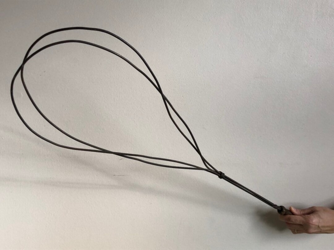 Antique Rug Beater, Rustic Hand Made Wood and Wire Tool, for Cleaning ...