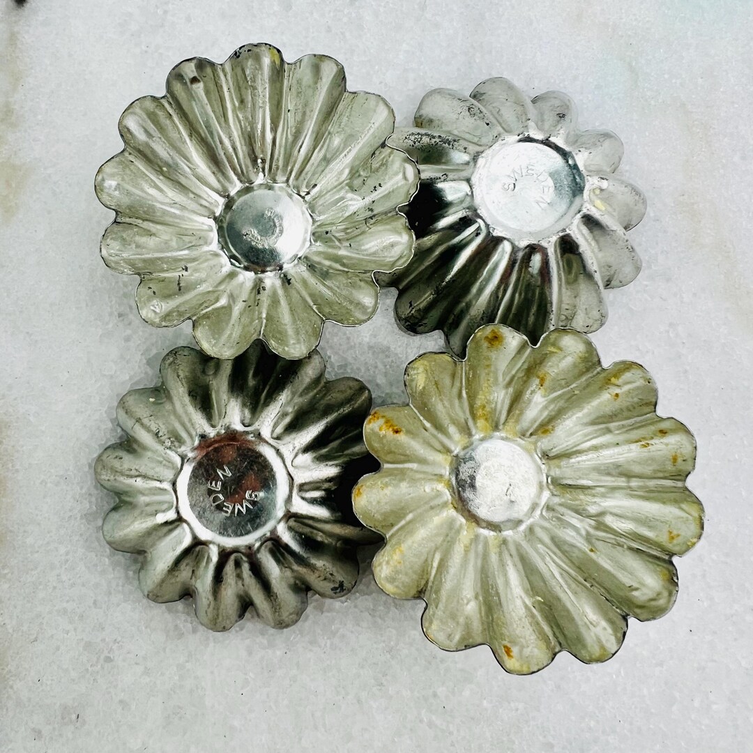 Vintage Swedish Mini Tartlet Shells, Set of 10 Individual Molds ...