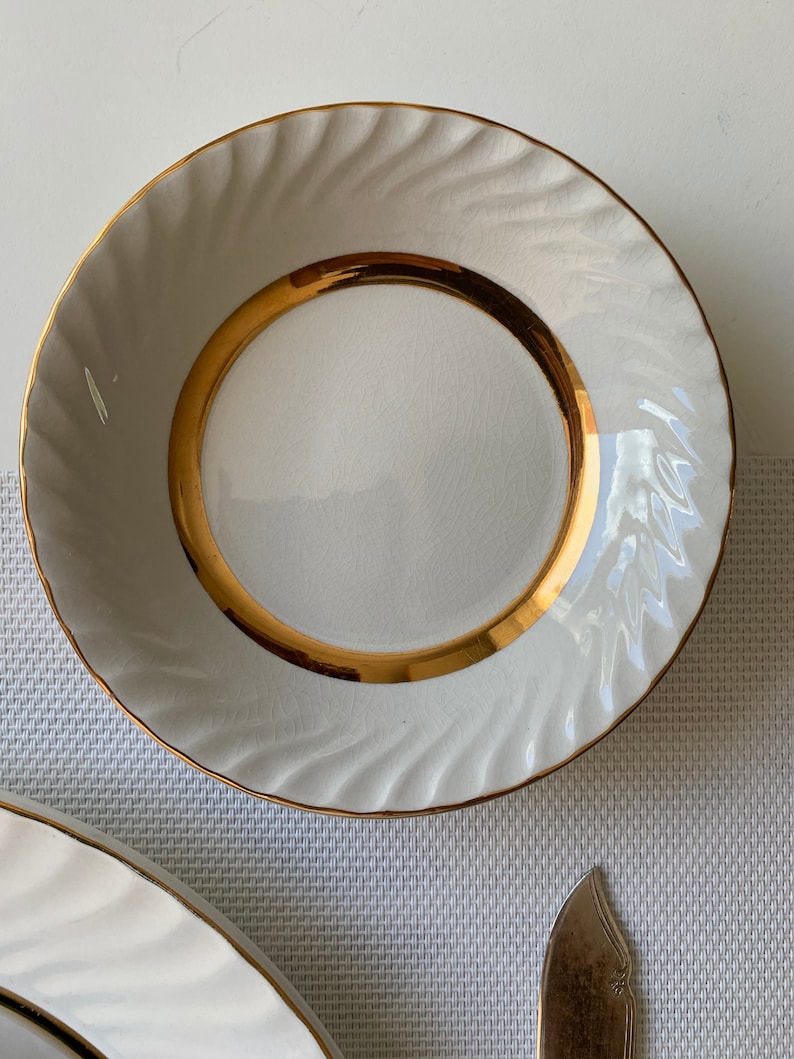Vintage Barratt's Golden Anniversary Dinnerware, 22-karat Trim, 36 ...