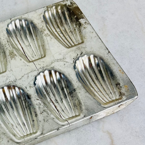 Vintage Madeleine Baking Tray - Etsy