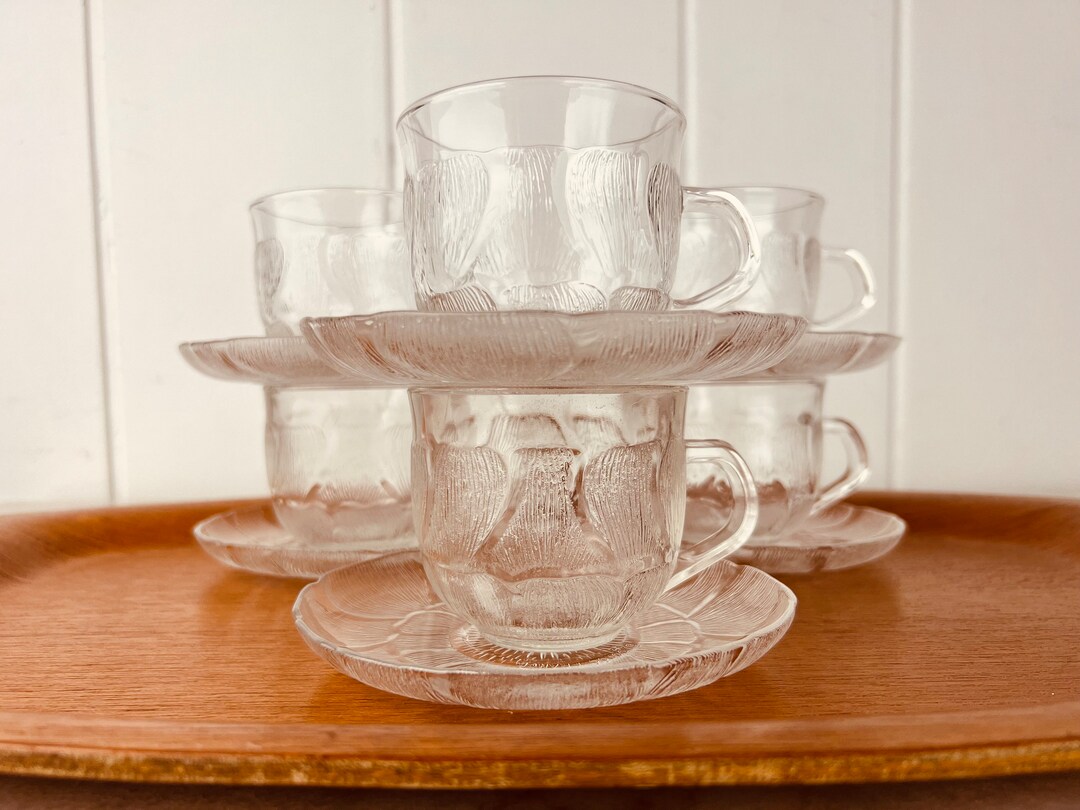 Vintage Arcoroc Glass Teacup and Saucer Set, 6 Pieces, Fleur Pattern ...