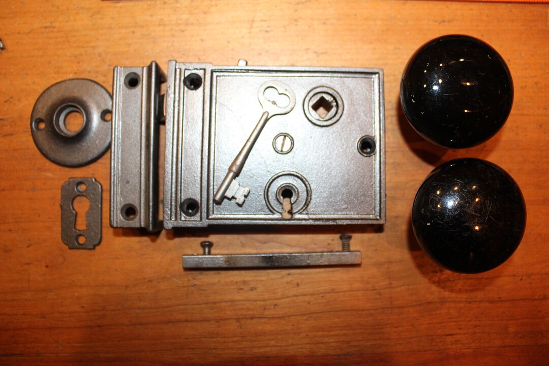 Restored Antique Cast Iron Rim Lock Set With Knobs, Keyhole, Rosette R ...