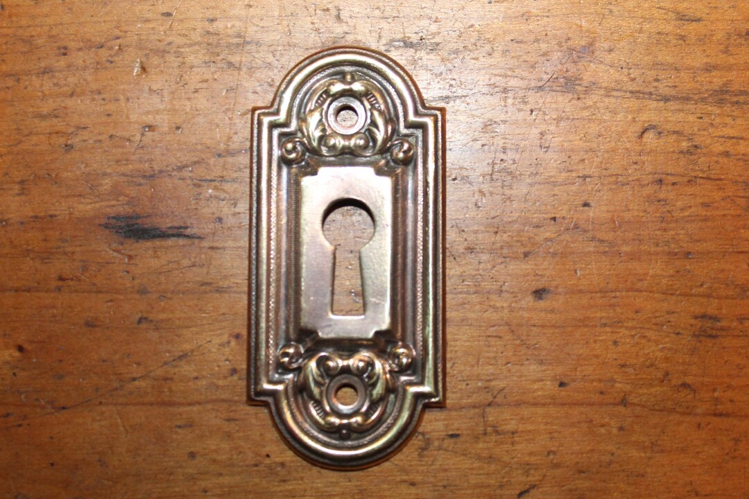 Small Ornate Antique Victorian Cast Bronze Keyhole Escutcheon CC-163 - Etsy