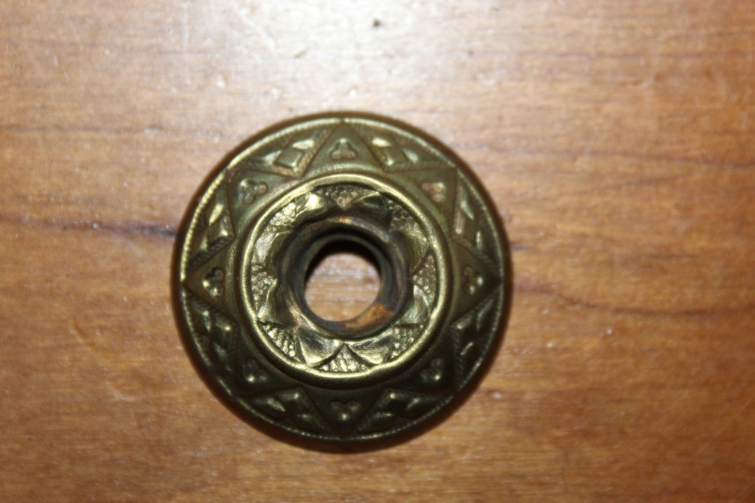 Lightweight Pressed Brass Bronze Rosette for Dresser Drawer Pendant J ...