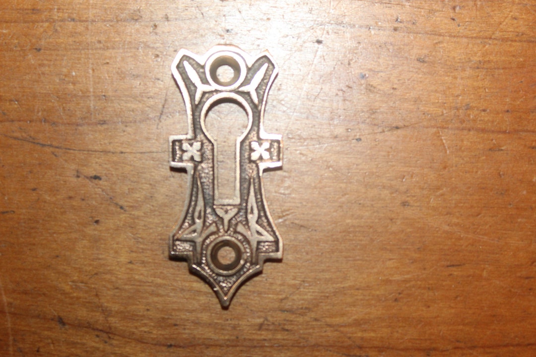 Small Ornate Antique Victorian Cast Bronze Keyhole Escutcheon CC-6 - Etsy