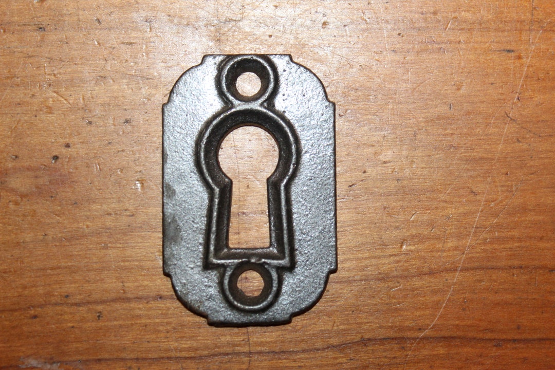Small Antique Vintage Cast Iron Keyhole Escutcheon CC-27 - Etsy