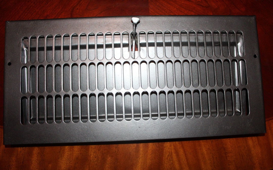 Antique Reconditioned Metal Rectangular Wall Heat Register Grille Grate ...