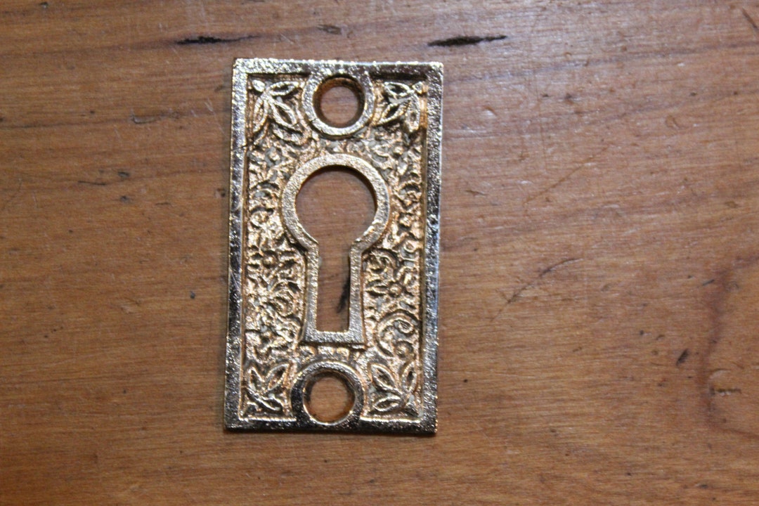Small Ornate Antique Victorian Cast Bronze Keyhole Escutcheon CC-91 - Etsy