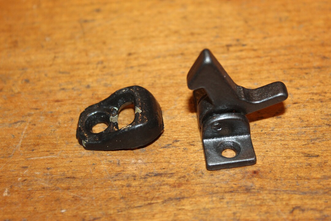 Antique Functional Cast Iron Window Sash Lock or Latch FF-15 - Etsy