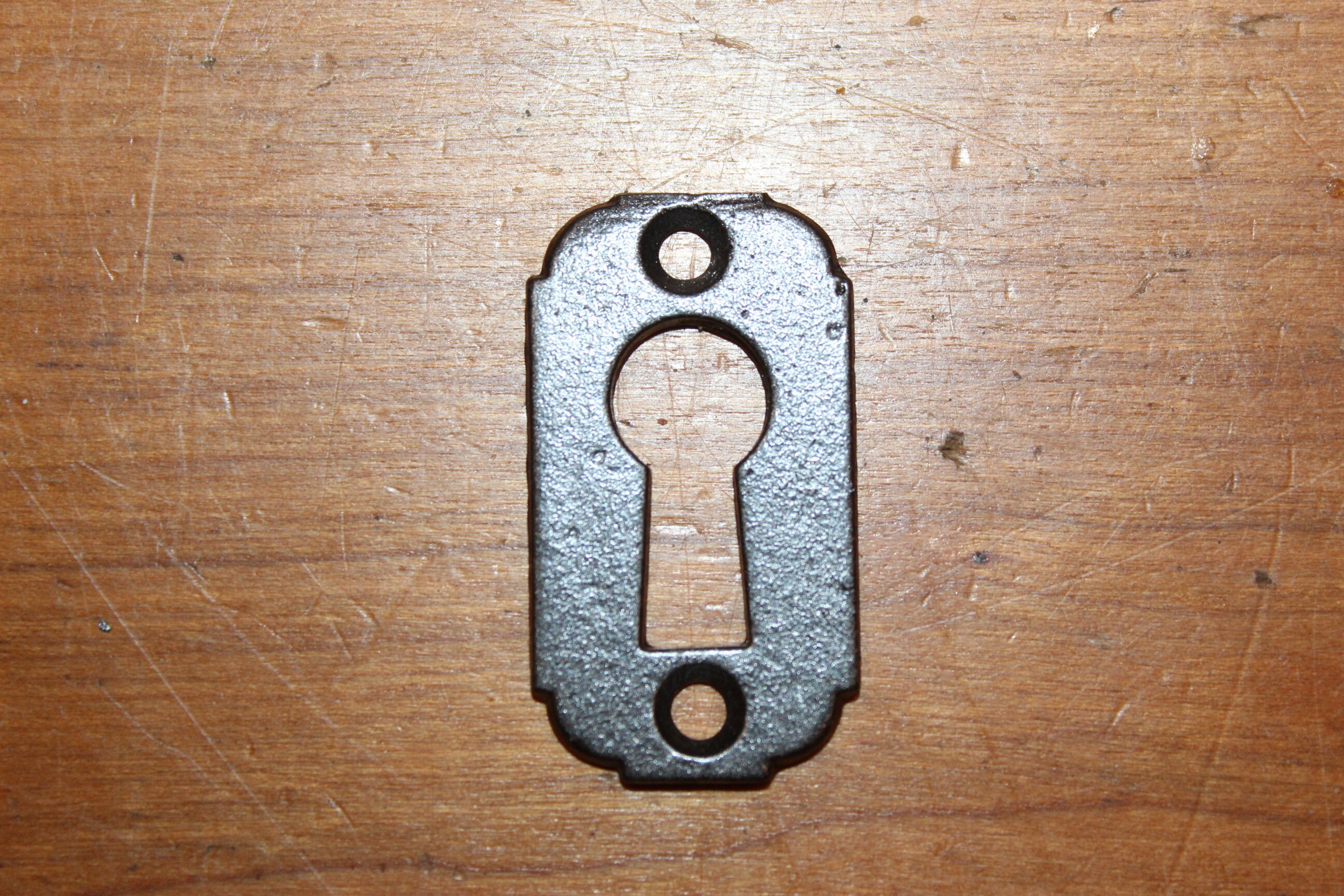 Small Antique Victorian Cast Iron Ornate Keyhole Escutcheon M-10 Home ...