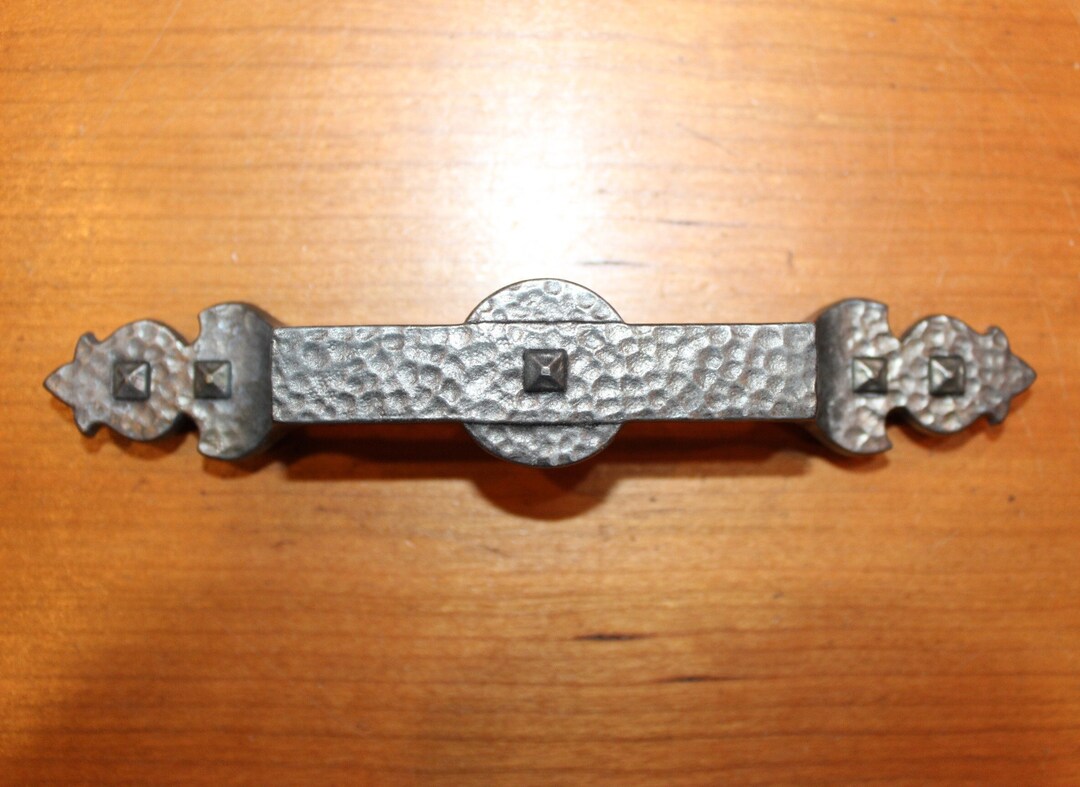 KBC Hammered Colonial Style Cabinet Handle Pull Pewter Colored Z-10 - Etsy