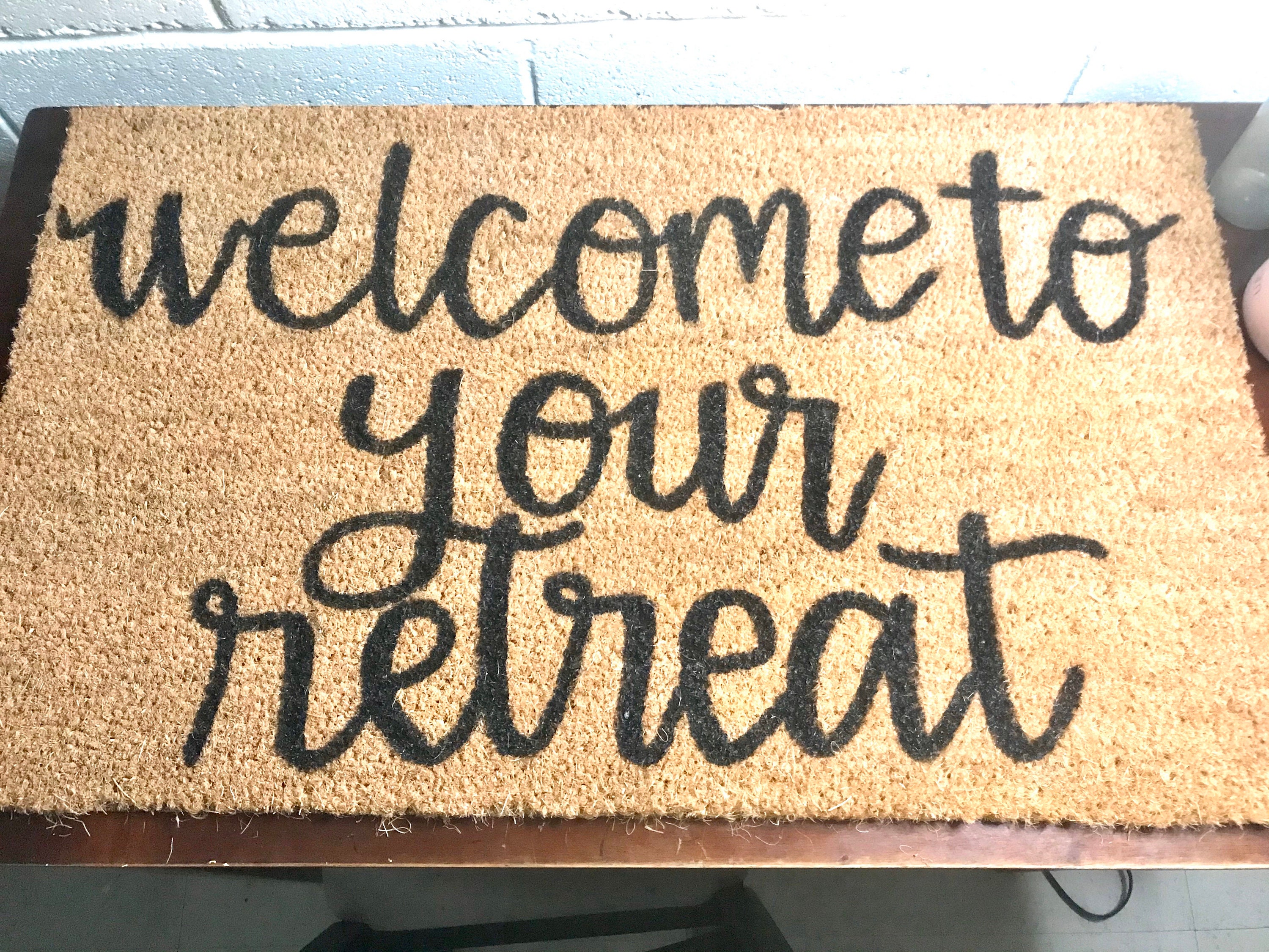 Custom Doormat // Aloha Pineapple Doormat // Welcome Mat // | Etsy