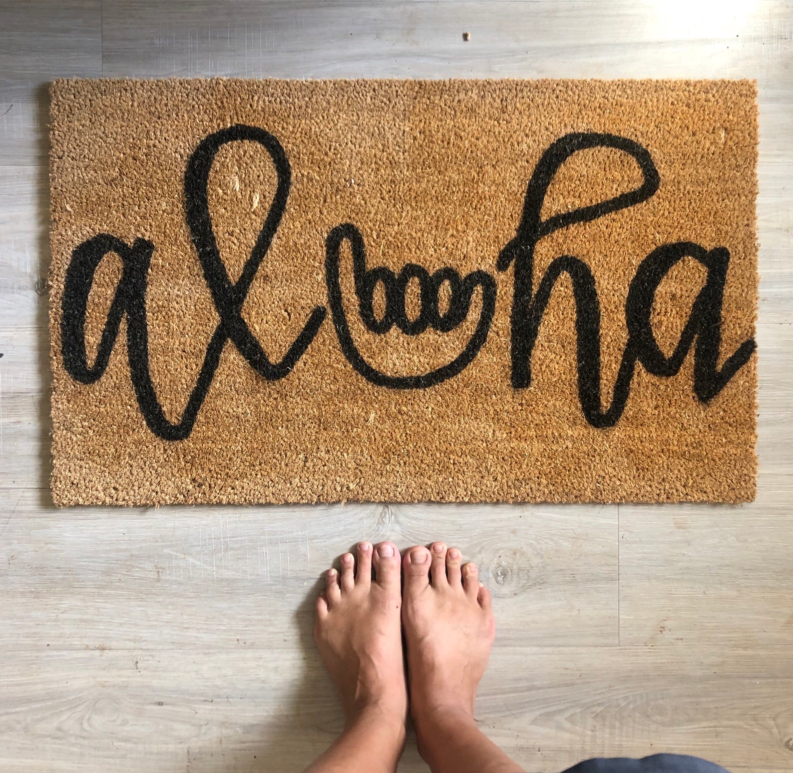 Aloha Shaka // Welcome Mat // Home Decor // Door Mat // Hawaii | Etsy