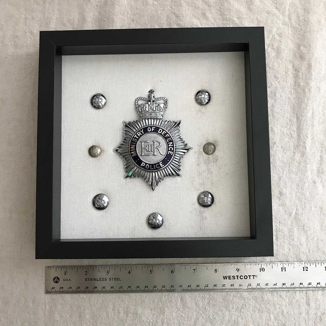 Ministry of Defense Police Helmet Insignia Plate and Uniform Buttons in ...