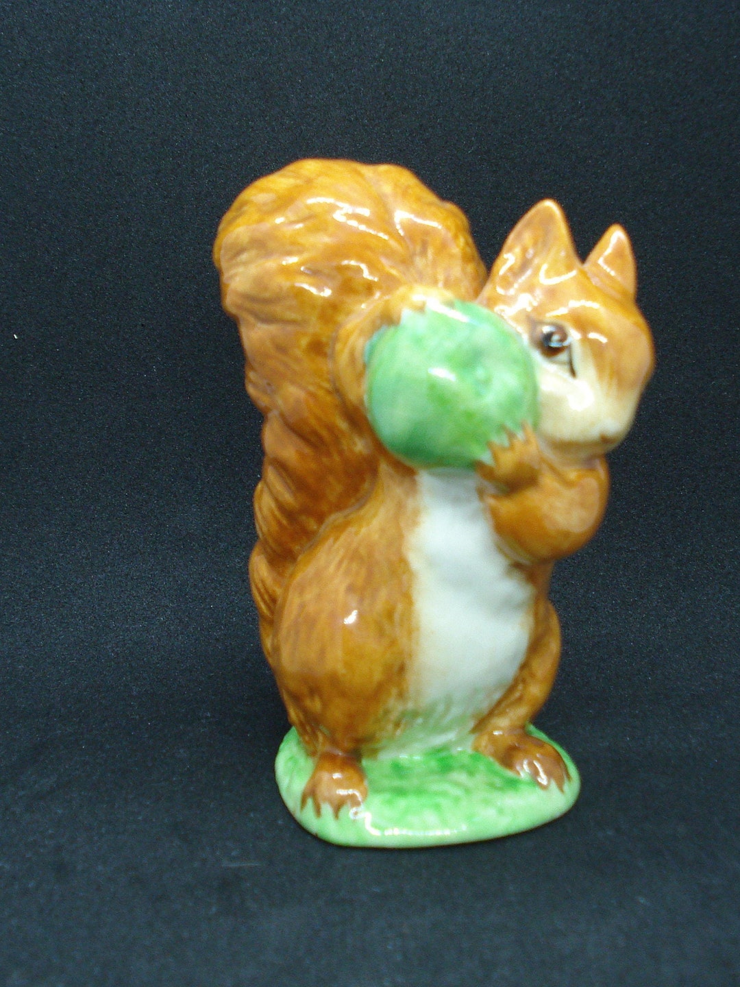 Beswick Squirrel Nutkin Figurine: Beatrix Potter Collectible - Etsy