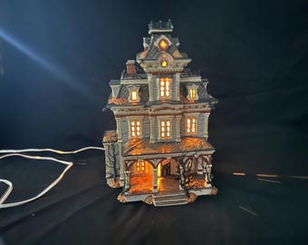 1999 Grimsly Manor, Department 56 Original Snow Village Halloween ...