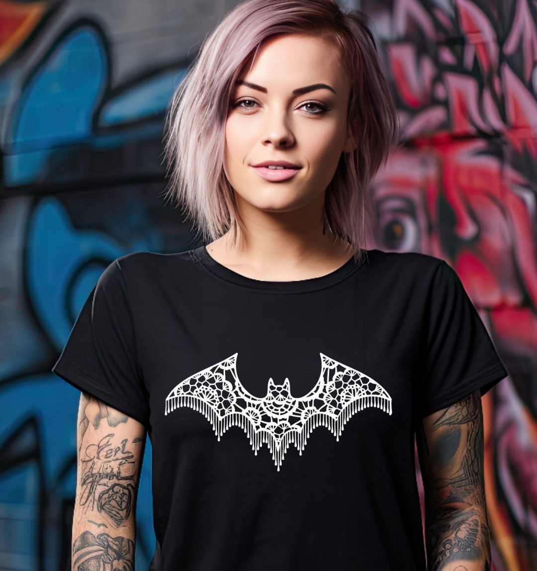 Lace Bat T-shirt - Etsy