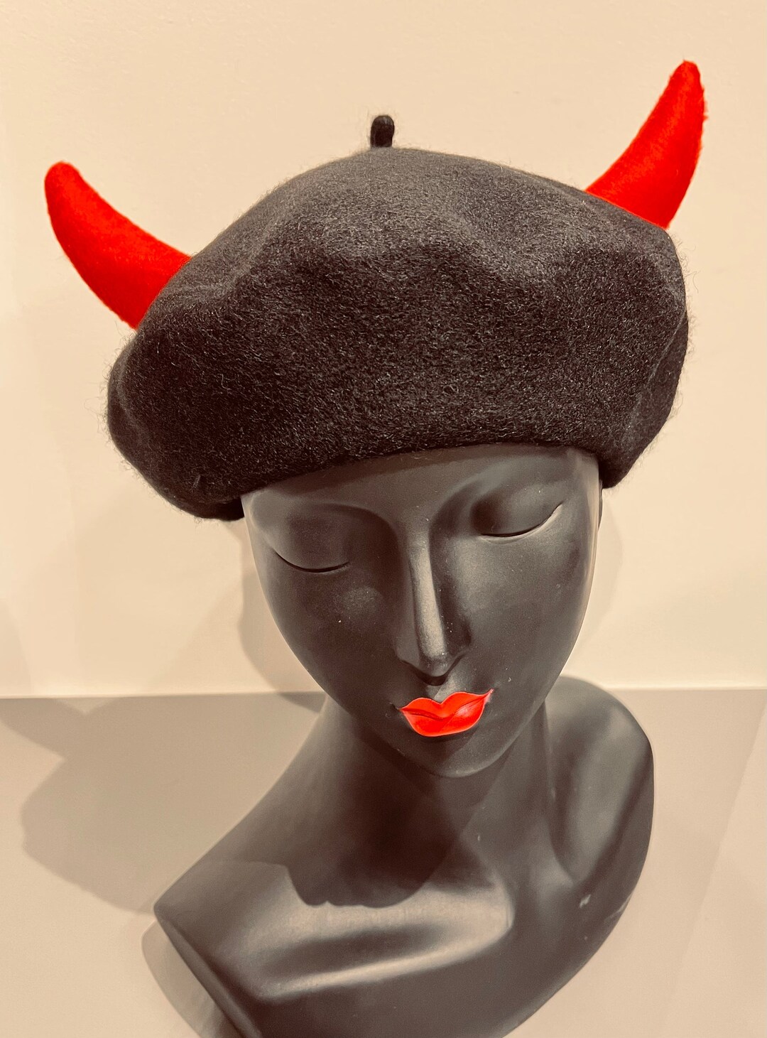 Vegan Beret 3D Devil Horns - Etsy