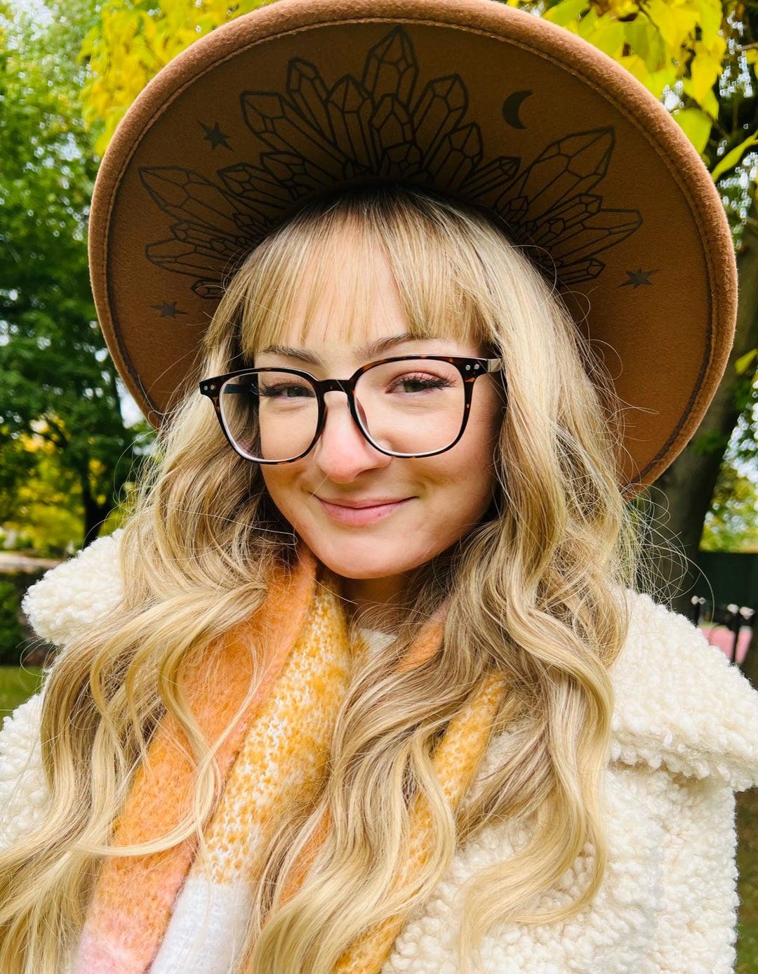 Fox & Fable - Vegan Felt Wide Brim Hat - XL Brim - Caramel - Moonlight ...