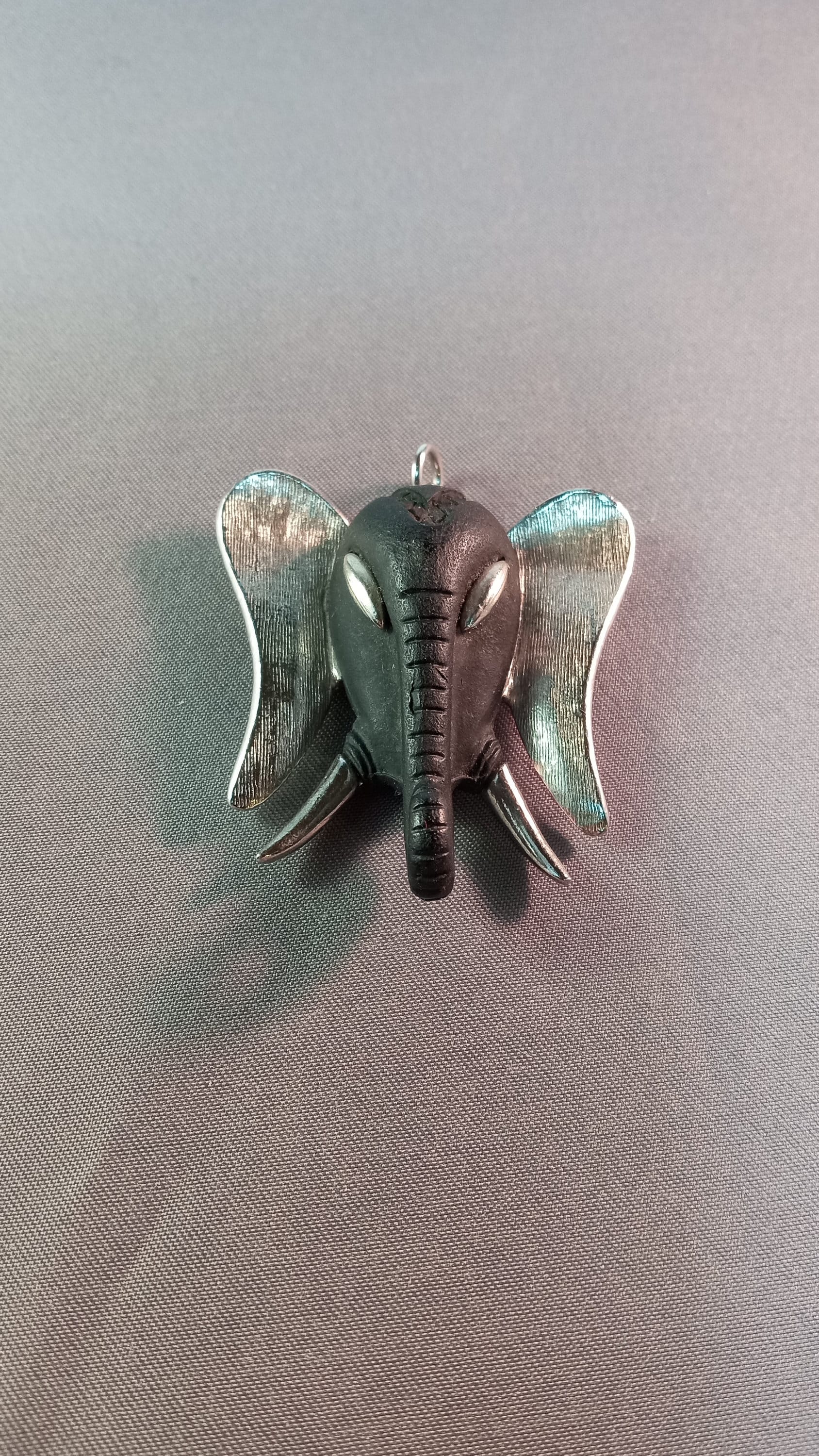 LUCA RAZZA Vintage Silver Tone and Black Elephant Head Pendant - Etsy