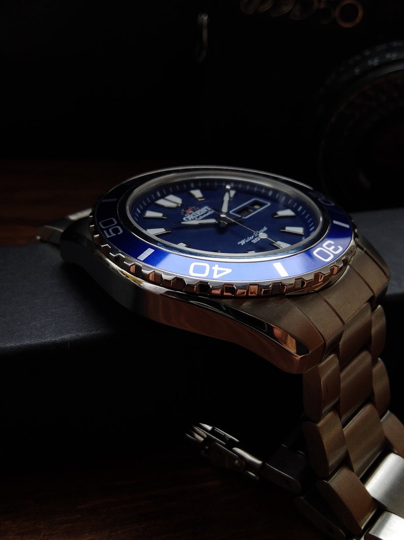 Vintage Orient Mako Diver Watch: Automatic Stainless Steel, Blue Dial ...