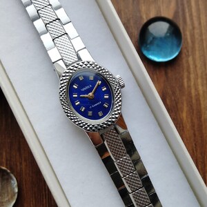 Watches for Women, Small Watch, Vintage Womens Watch, Retro Watch for ...