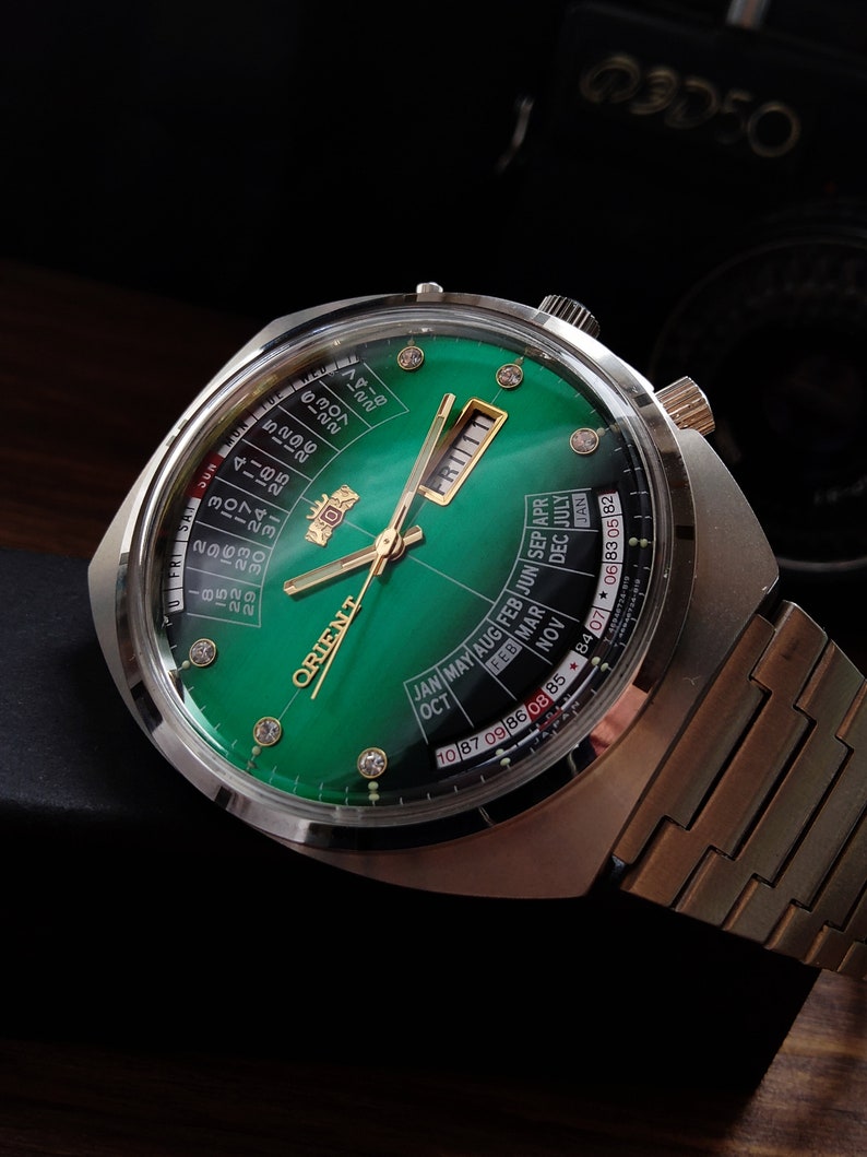 Vintage Orient Multi Calendar Automatic Watch: Green Dial, Stainless ...