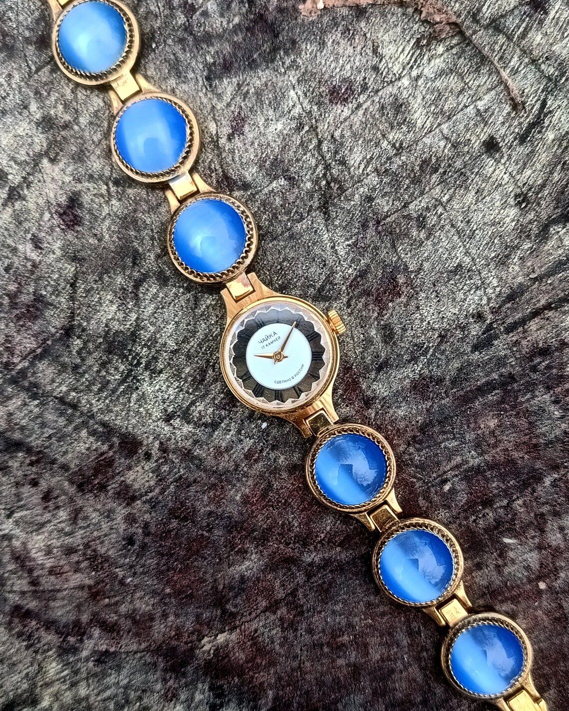 Vintage Gilded Chaika Watch: Enamel Insert Ladies Jewelry (1980s) - Etsy