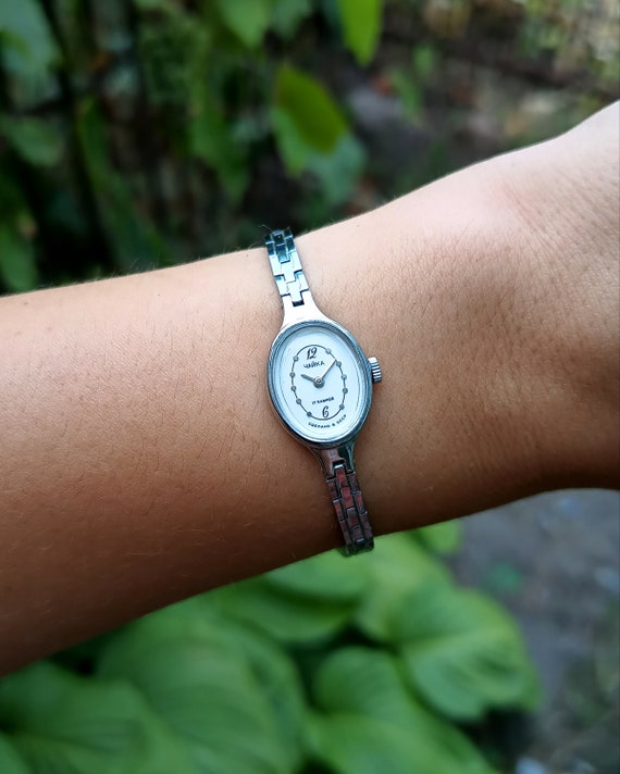 Womens watch Chaika, Small watch, Vintage ladies watc… - Gem