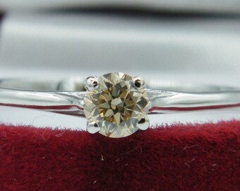 585 Diamond Ring - Etsy