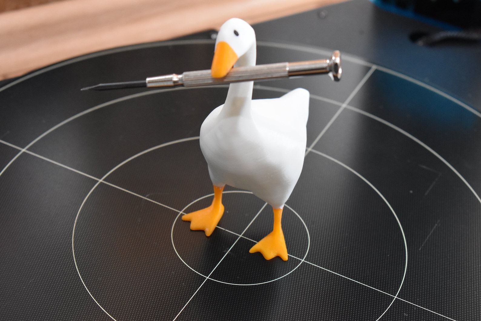Untitled Goose Game | Entitled Goose Miniature Figure Statue Tri Head ...