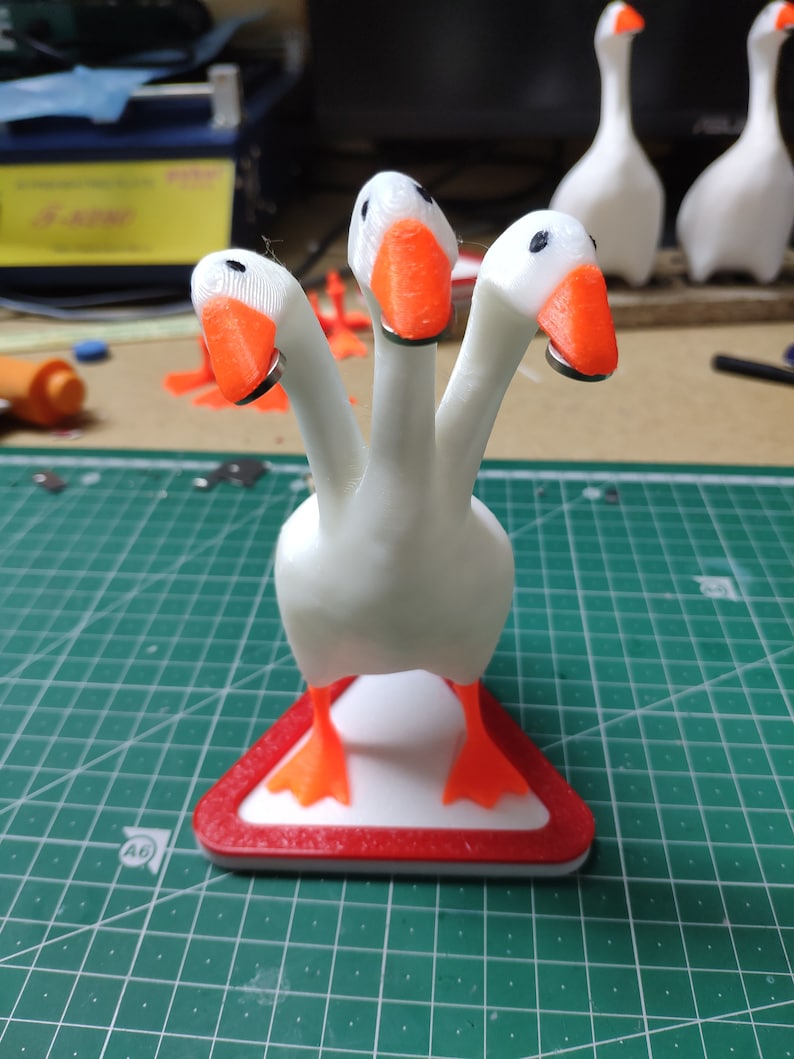 Untitled Goose Game | Entitled Goose Miniature Figure Statue Tri Head ...