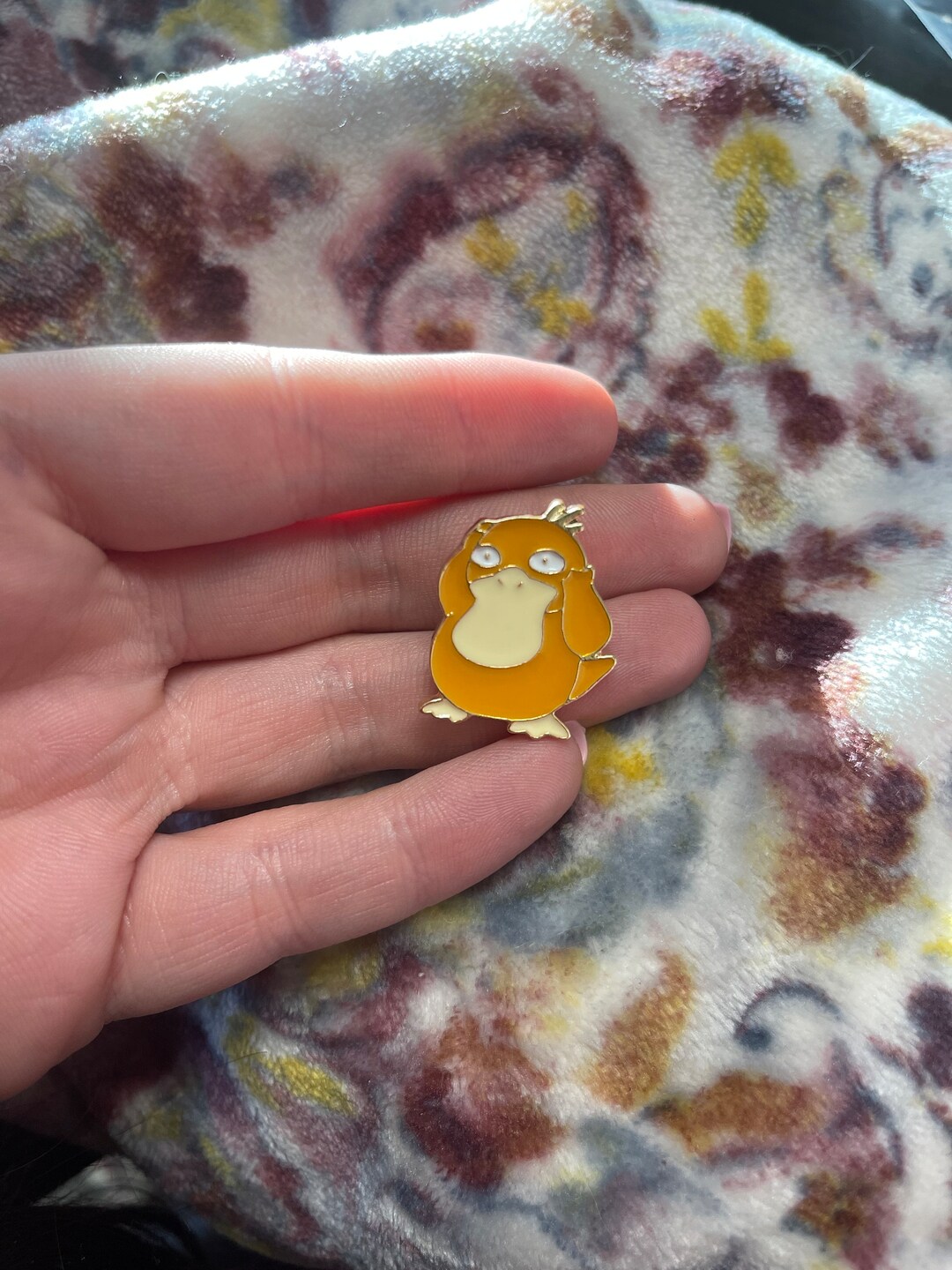Psyduck Enamel Pin, Pokémon Enamel Pin, Cute Duck Pin, Pokémon Gifts ...