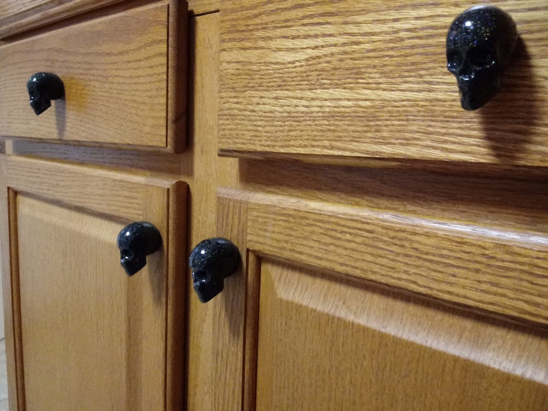 Skull Door Knobs/drawer Knobs That Contain Black Holographic | Etsy
