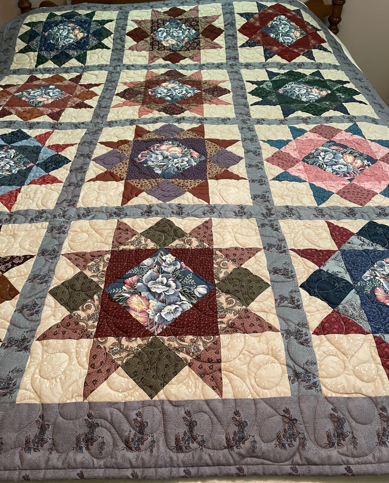 Variable Star Quilt, Circa 2003 - Etsy