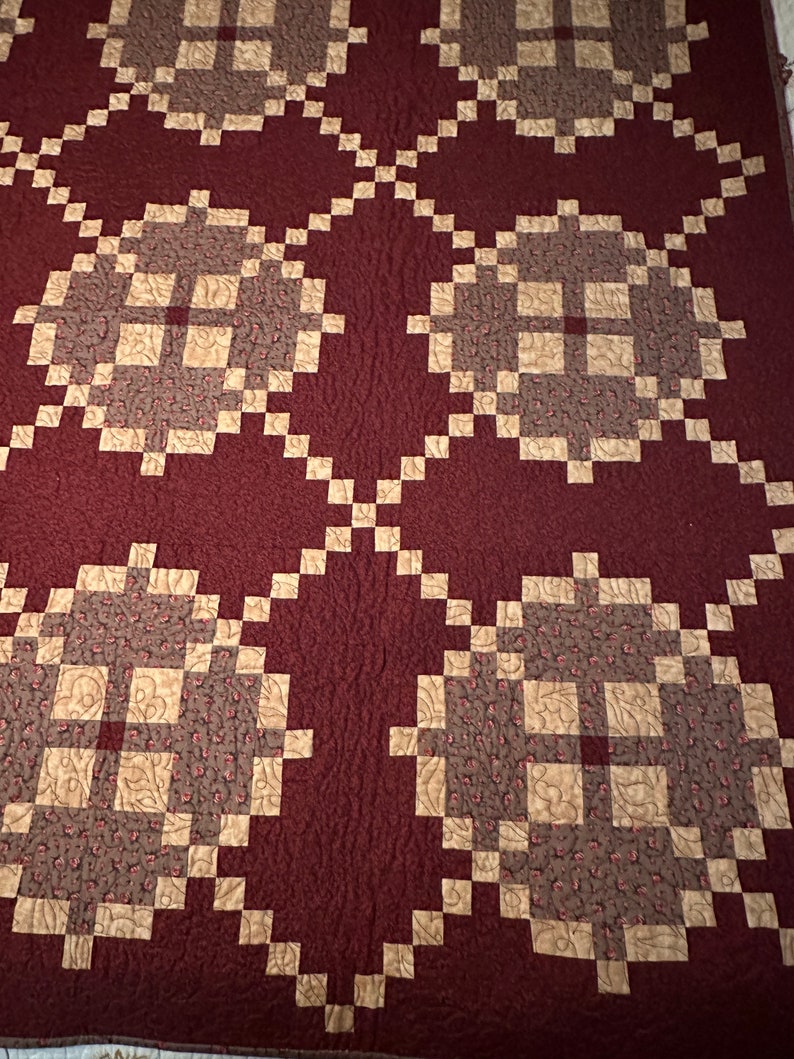 Burgoyne Surround, Handmade Quilt, Circa 2000 - Etsy